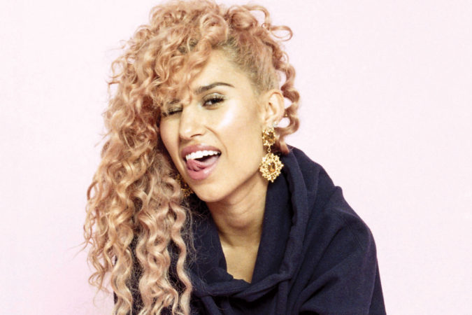Raye „Friends” – M MAG