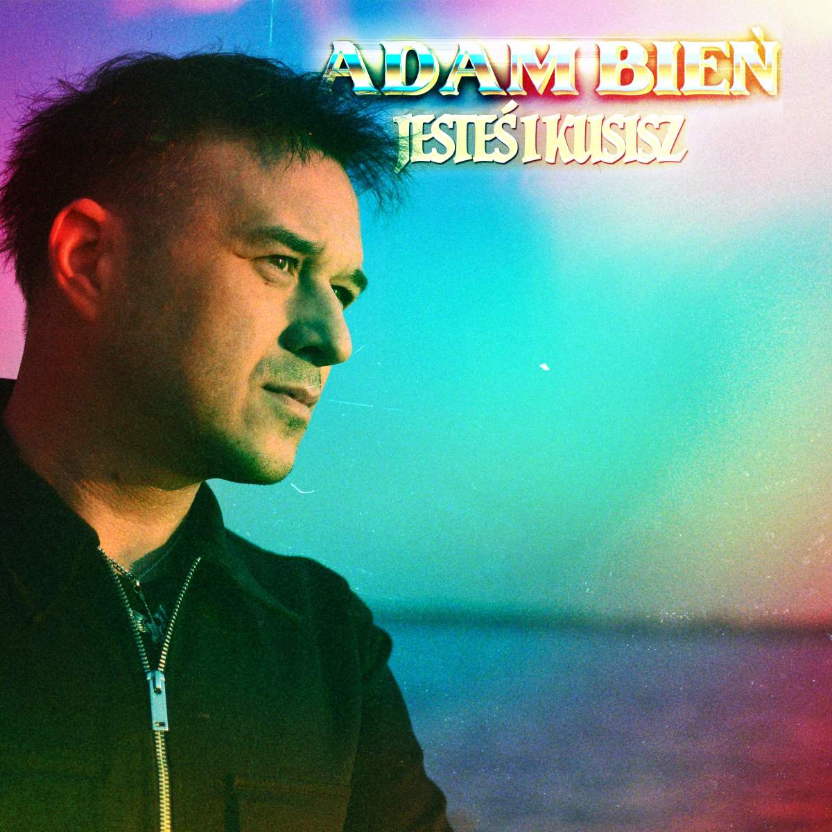 Jesienny romans Adama Bienia – „Jesteś i kusisz”… – M MAG